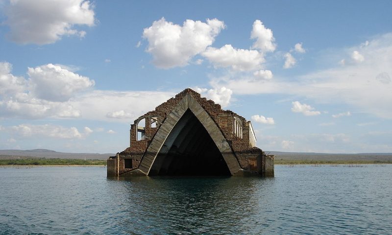 7 best submerged churches to amaze you - 203Challenges