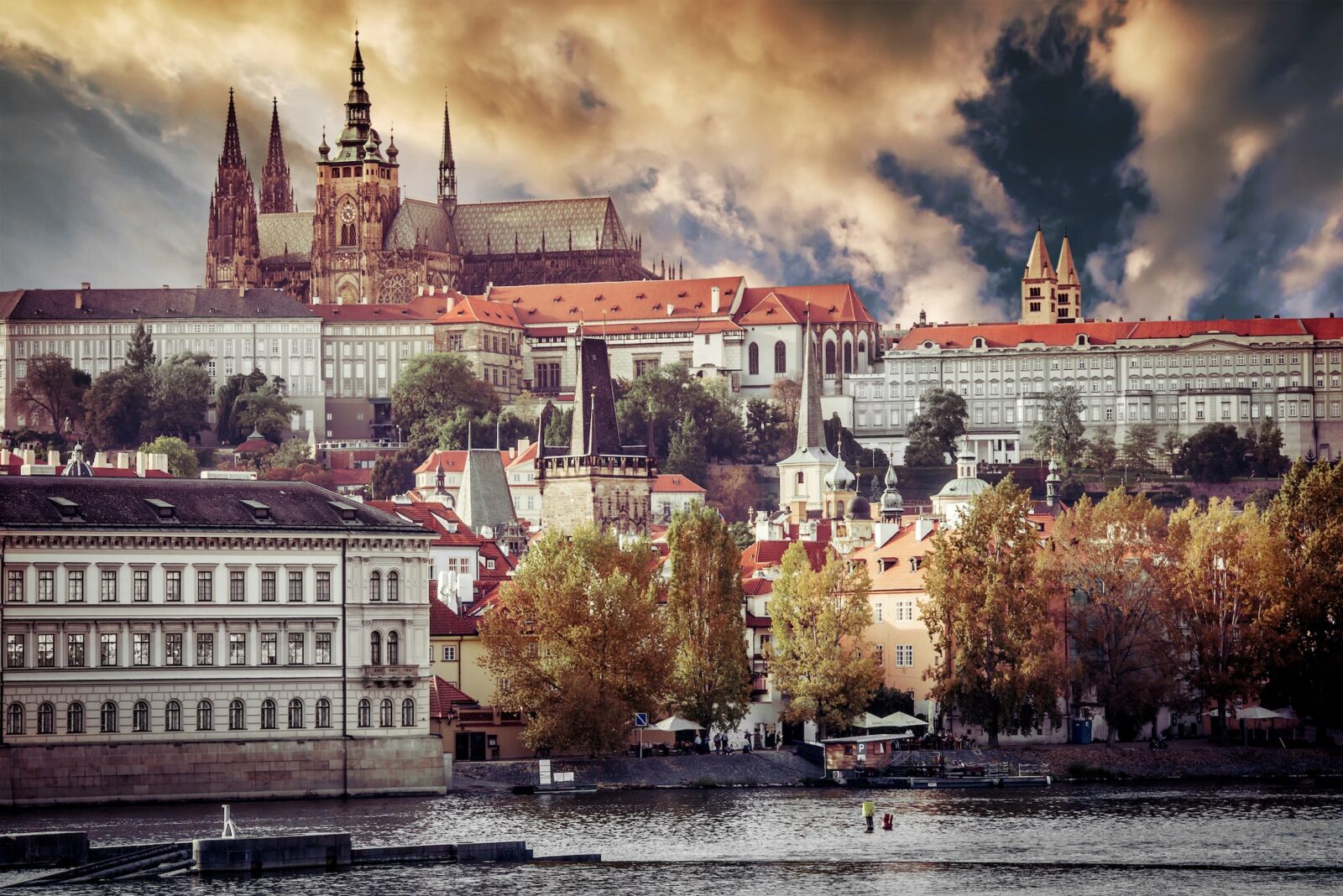 Architectural Heritage of Prague - 203Challenges